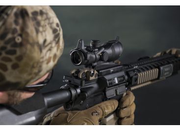 Trijicon 4x32 ACOG Scope M4A1 Rifle Scope w/ Amber Center Illumination ...